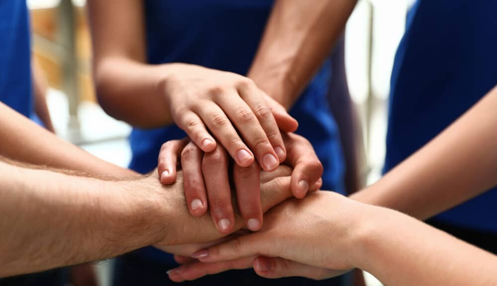 THE MAIN REASONS BEHIND UNEQUAL ALTRUISM - BrainVeto
